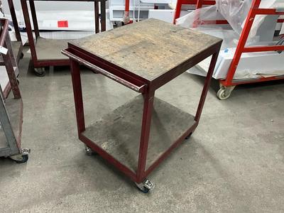 Mobile trolley (3x) | Dome Auctions